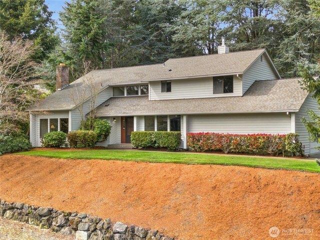 6802 Twin Hills Dr W, University Place, WA 98467