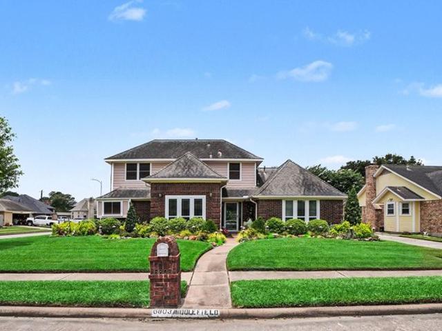 6803 Middlefield Dr, Pasadena, TX 77505