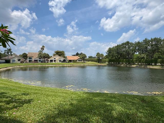 6803 Bitterbush Pl, Boynton Beach, FL 33472 | MLS #B26023