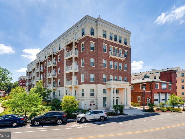 6803 Cameron Dr NW, Unit 514, Washington, DC 20012 | MLS #DCDC2231 | Compass