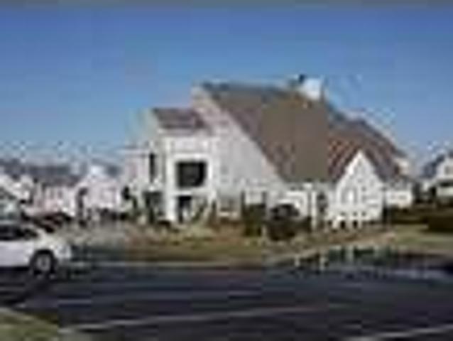 $680 / 2br 866ftÂ² ~*~2 bed 2 bath~Great Rent~Excellent Location~*~