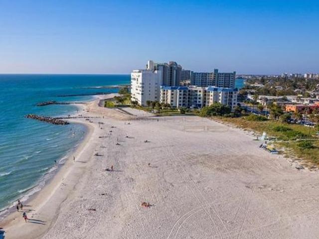 680 71st Ave #11, Saint Pete Beach, FL 33706