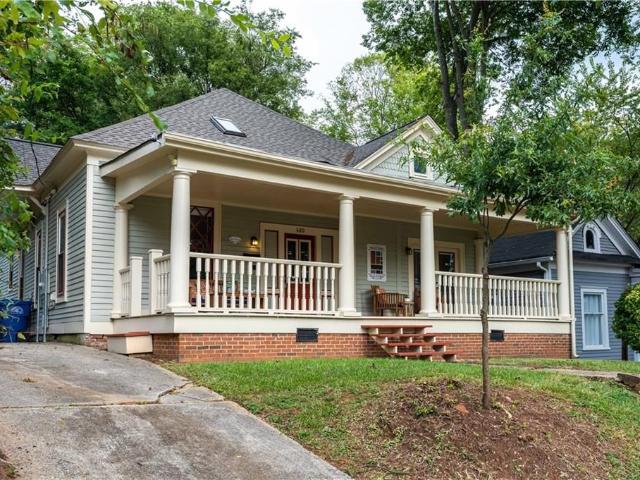 680 Grady Pl SW, Atlanta, GA