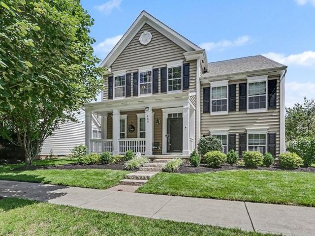 680 Granite Dr, Westerville, OH 43082