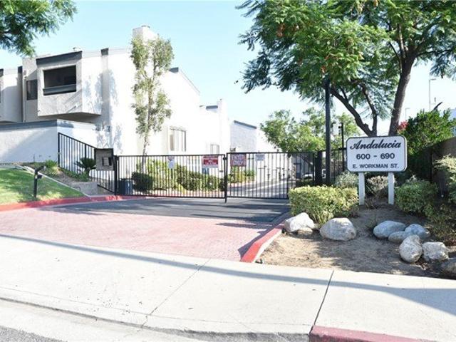 680 E Workman St, Covina, CA 91723
