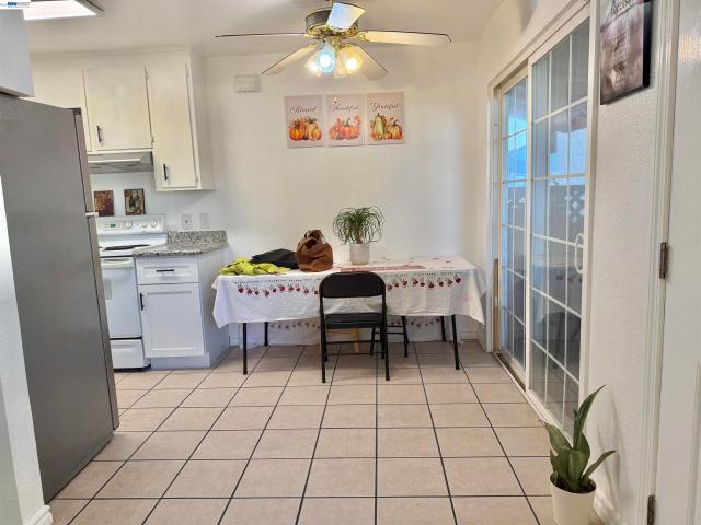 680 Fargo Ave 13