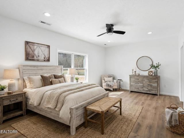 680 Kaylees Loop
