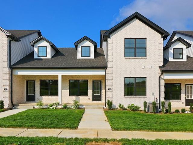680 Hollow Creek Rd, Lexington, KY 40511