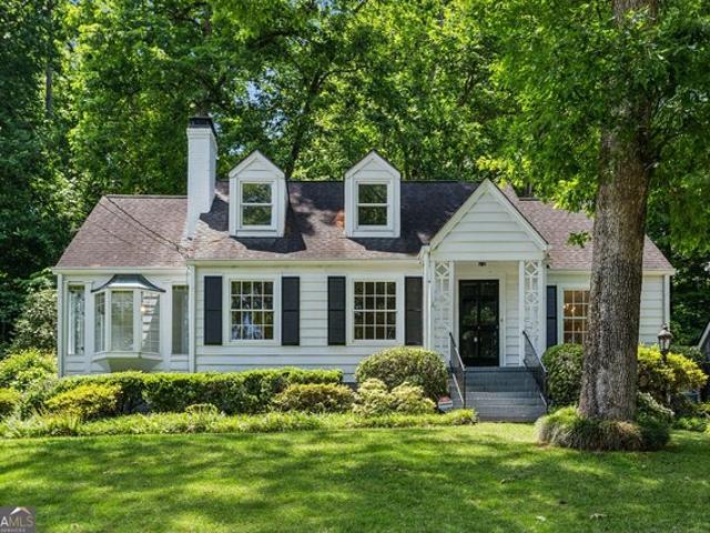 680 Longwood Dr NW, Atlanta, GA 30305