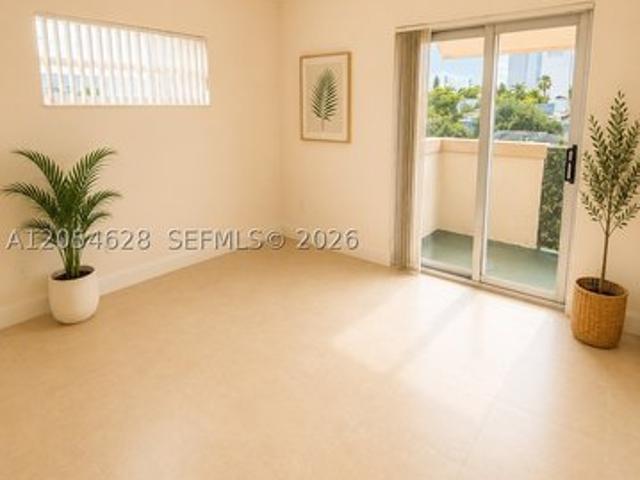 680 Miller Dr Unit W405, Miami Springs, FL 33166