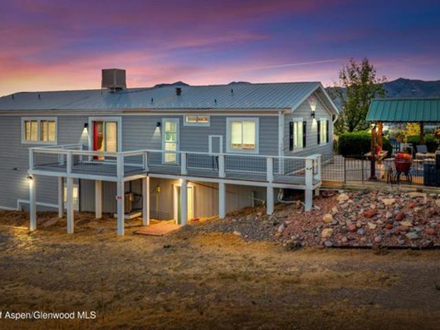 680 Mineota Dr, Silt, CO 81652