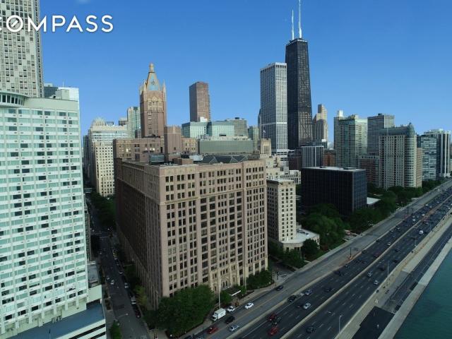 680 N Lake Shore Dr 321, Chicago, IL
