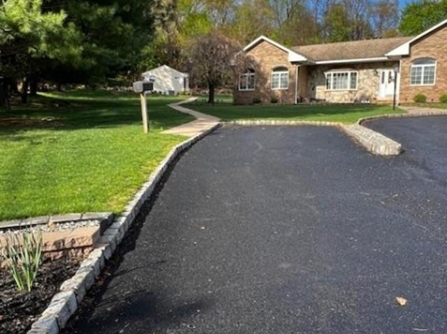 680 Rifle Camp Rd, Woodland Park, NJ 07424 | MLS #4022 | Compass