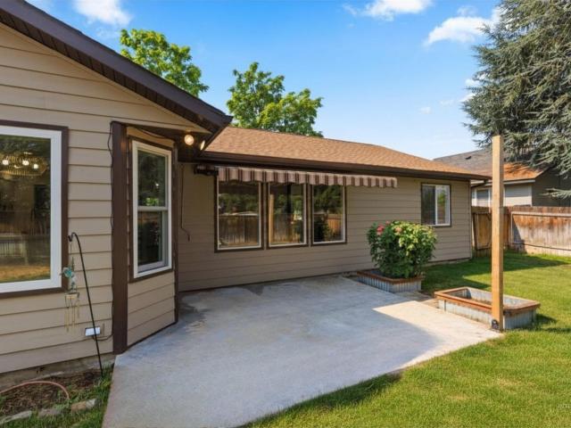 680 W Applegate St