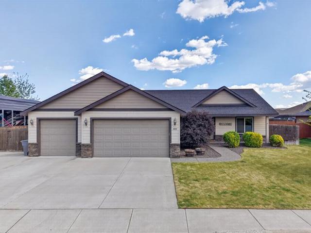 680 Tanglewood Dr, Richland, WA 99352