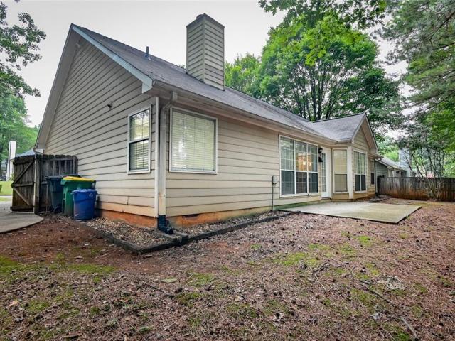 680 Trellis Pond Court