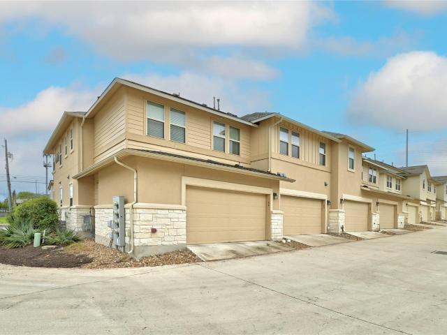 6814 E Riverside Dr # 64