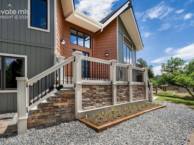 6815 Oak Valley Lane