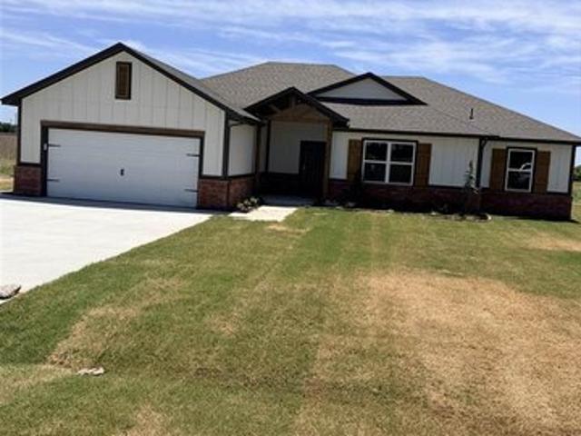 6815 E Cowboy Trail Way, Stillwater, OK 74075