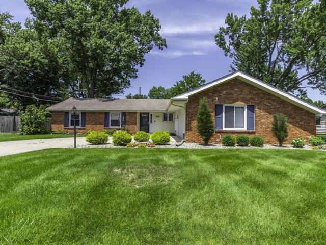 6815 Forestwood Dr, Fort Wayne, IN 46815