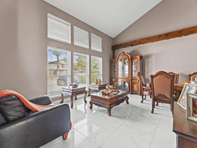 6815 Inwood W Dr, Houston, TX 77088 | MLS #70804