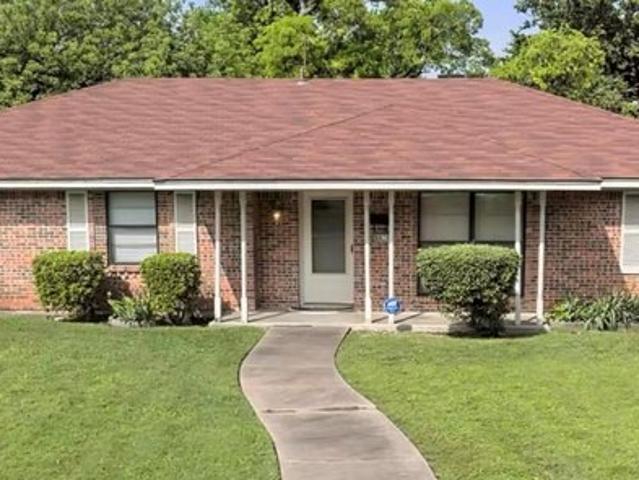 6815 Racine Dr, Dallas, TX 75232