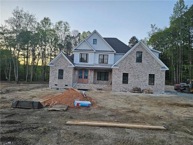 6815 Ridge Road