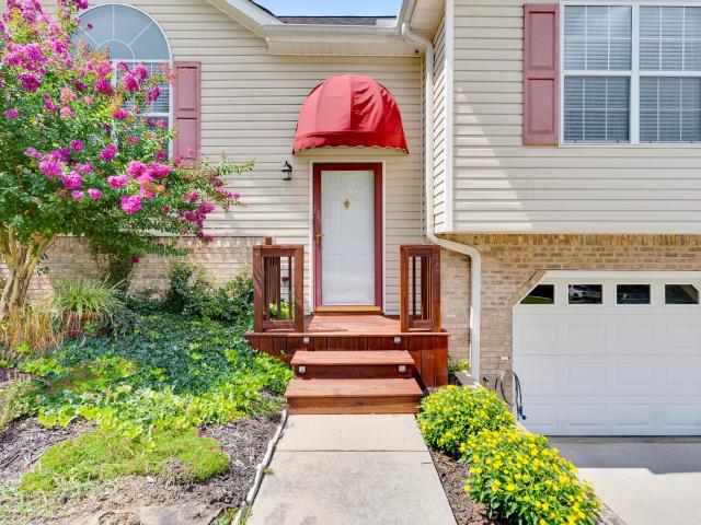 6815 Sawtooth Drive
