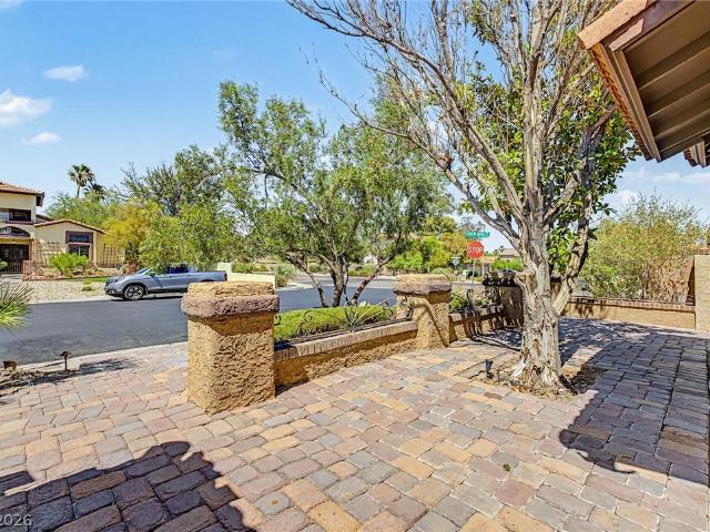 6815 Trinity Court