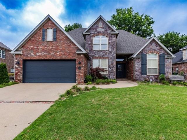 6815 W Shadow Valley Rd, Rogers, AR 72758