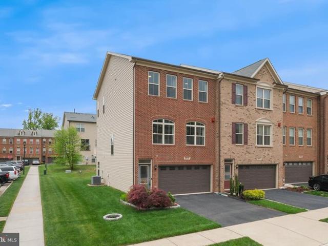 6815 William White Way, Haymarket, VA 20169
