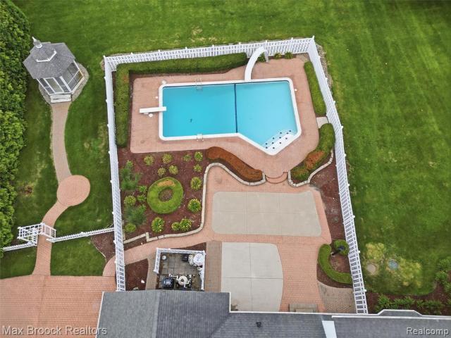 68163 Frampton Drive