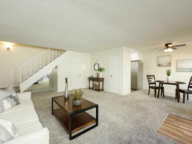 6816 Camphor Ln, San Diego, CA 92139
