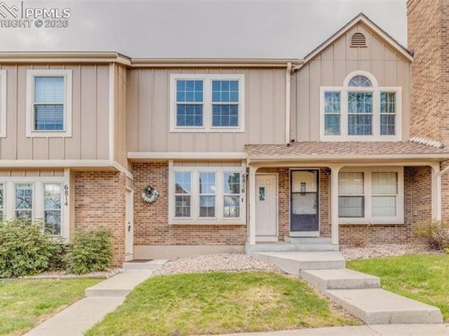 6816 Ravencrest Dr, Colorado Springs, CO 80919