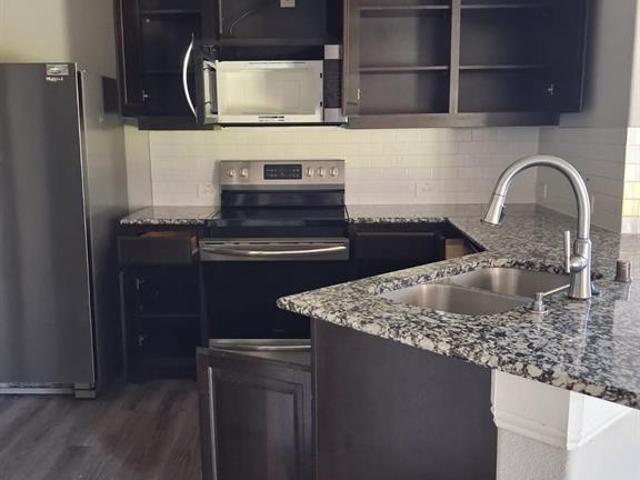 6816 Topaz Drive
