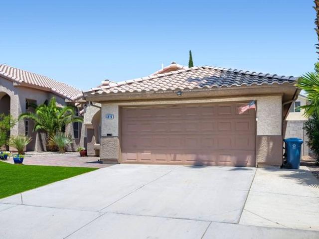 6816 White Lakes Ave, Las Vegas, NV 89130