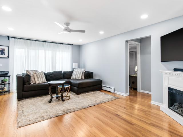 6817 N Olmsted Avenue # 201