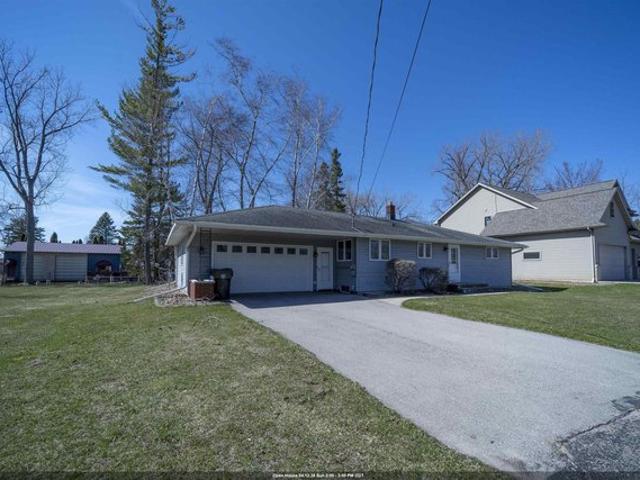 6817 Olen Trl, Winneconne, WI 54986