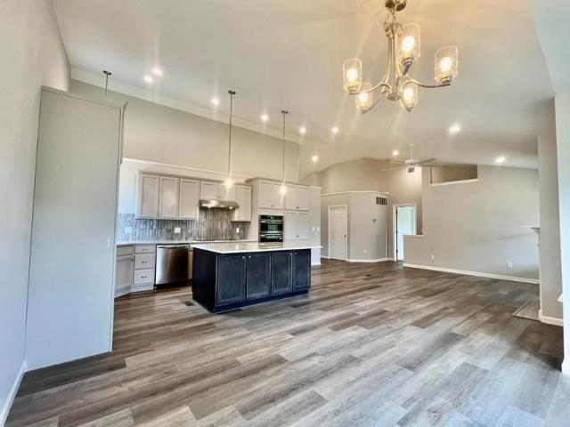 6817 Cloverfield Way