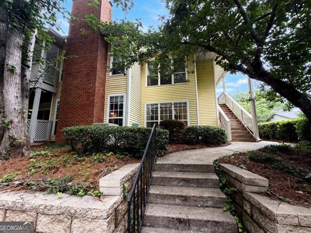 6818 Glenridge Dr Apt H, Sandy Springs, GA 30328