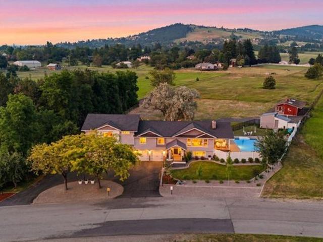 6819 S South Meadows Rd, Spokane, WA 99223