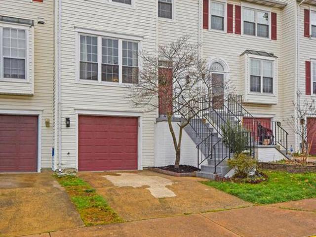 6819 Signature Cir, Alexandria, VA 22310 | Compass