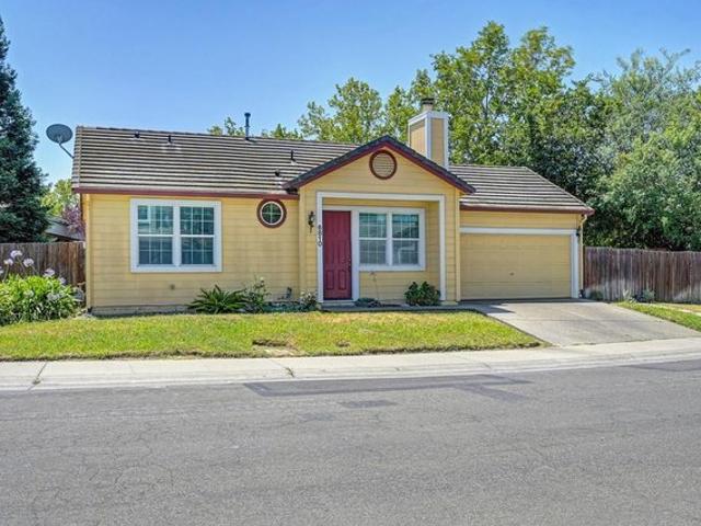 6810 Hampton Cove Way, Sacramento, CA 95823