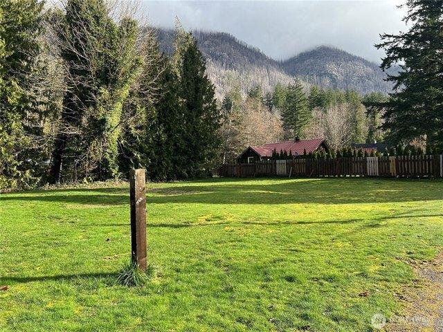 68116 NE 148th St, Baring, WA 98224