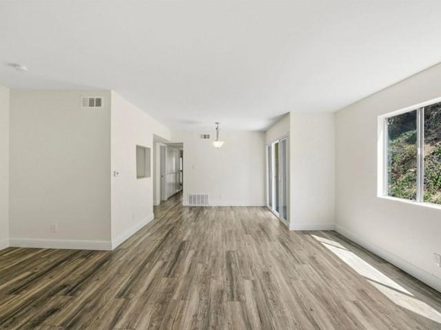 6811 Alvarado Rd Unit 24, San Diego, CA 92120