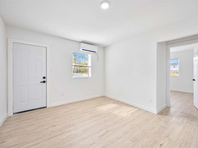 6811 Del Rio Street 20