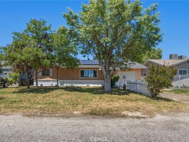 6812 Helton St, Winton, CA 95388