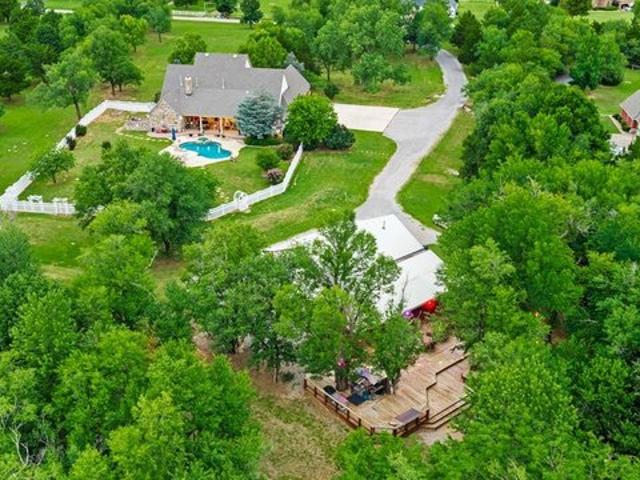 6812 SW 128th St, Oklahoma City, OK 73173