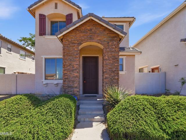 6812 S 8th Dr, Phoenix, AZ 85041 | MLS #7021 | Compass
