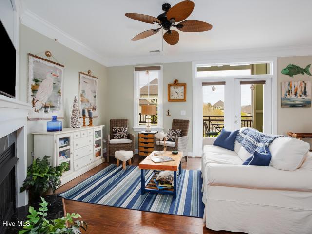 6813 Mayfaire Club Dr, Unit 302, Wilmington, NC 28405 | MLS #100563 | Compass